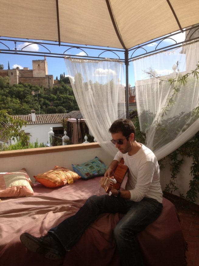 Interview with singer/songwriter/traveler Mike Mentz